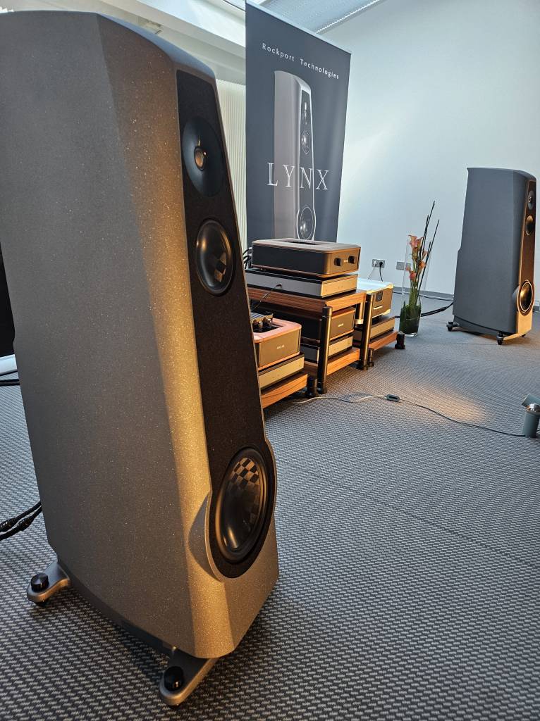 ROCKPORT TECHNOLOGIES Lynx au salon de Munich 2025 | Acoustic Gallery ...